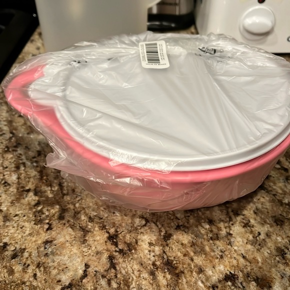 Tupperware | Kitchen | Tupperware Mini Thats A Bowl | Poshmark